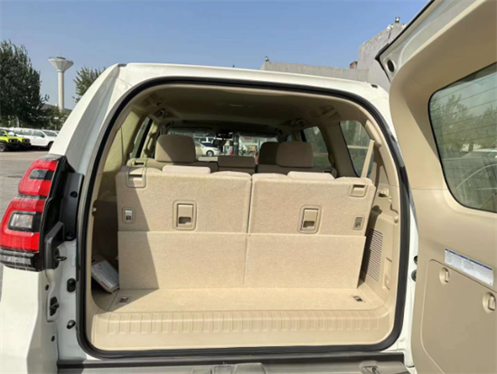 23款中东丰田霸道2800柴油TXL 40多万手续全